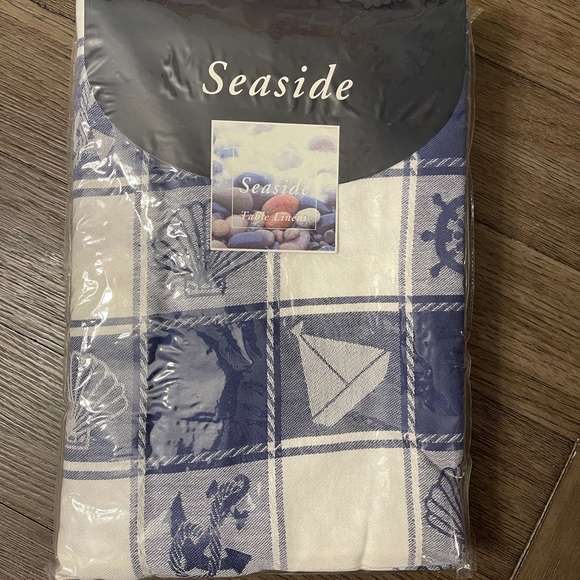 Kohl's | Dining | Seaside Table Linen | Poshmark